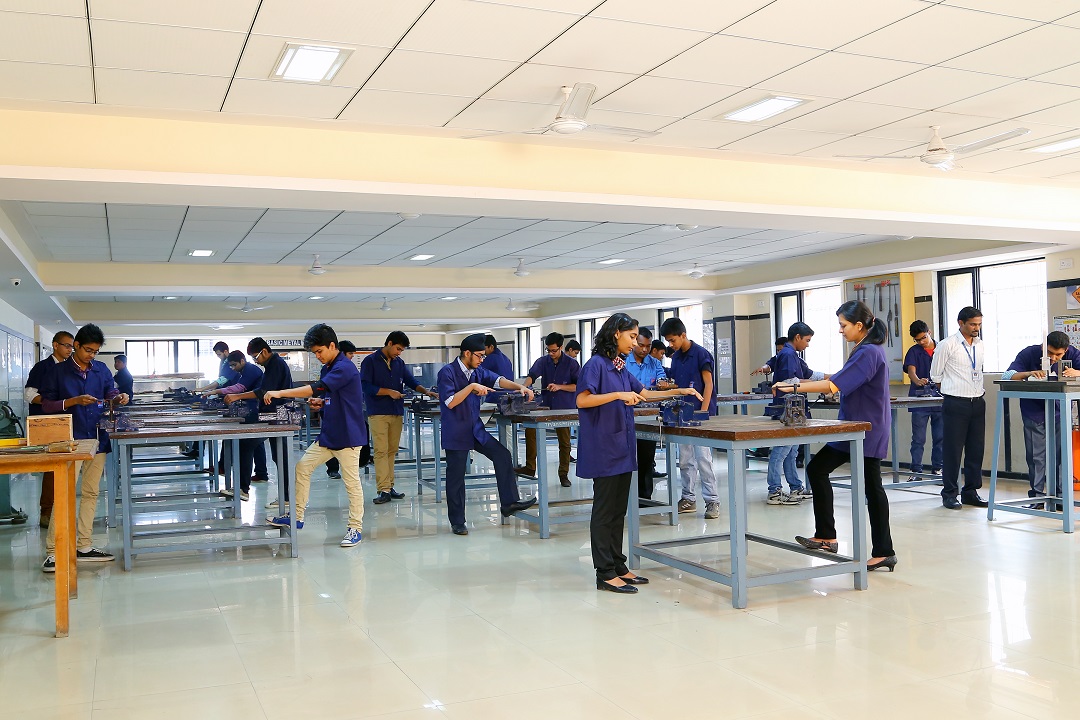 Thakur Polytechnic Infrastructure